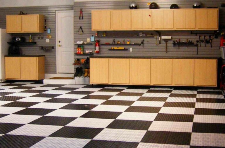√ 53 Model Keramik Garasi Mobil Terbaru yang Minimalis