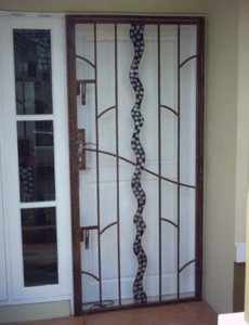 √ 32 Model Teralis Pintu Minimalis Modern 2023 Paling Aman