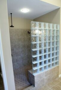 17 Model Pemasangan Glass Block Rumah Minimalis yang Beda