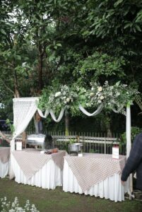10 Dekorasi Gubuk Catering Paling Menarik Perhatian Tamu