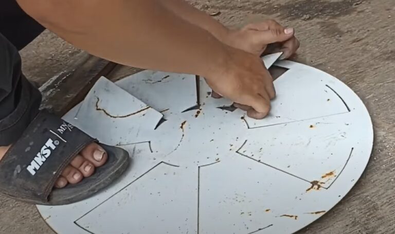 12 Langkah Membuat Tungku Bakar Sampah Minim Asap